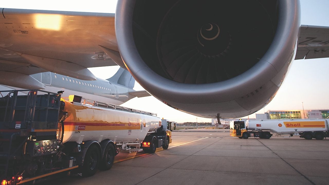 Civil Aviation Fuel | Jet Fuel Specifications | Shell Global