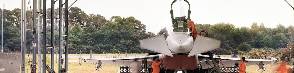 Military Jet Fuel | Military Jet Fuel Specifications | Shell Global