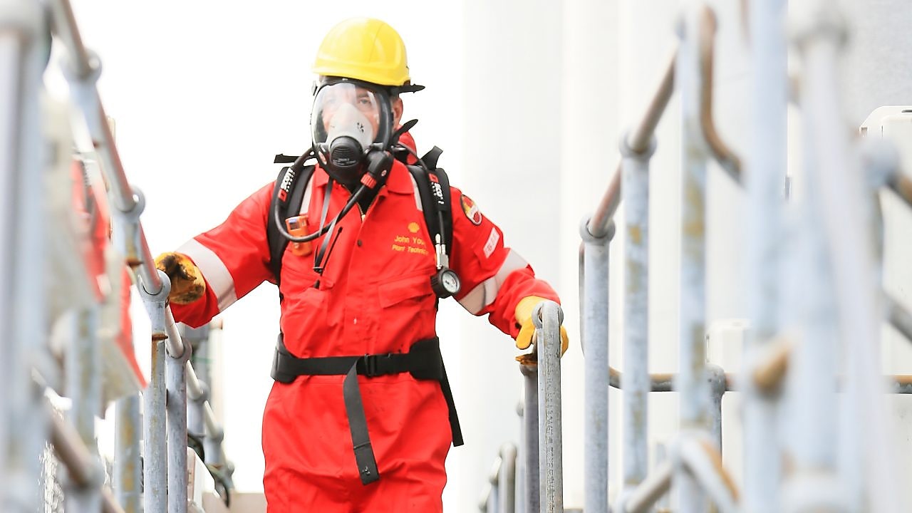 Mercaptan Removal Technology | Shell Catalysts & Technologies | Shell ...