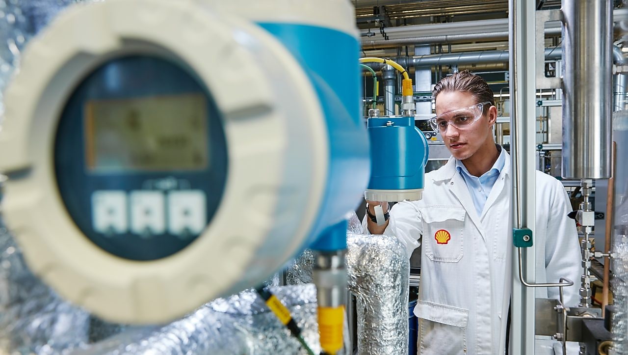 Reactor Internals - Tower Internals | Shell Catalysts & Technologies ...