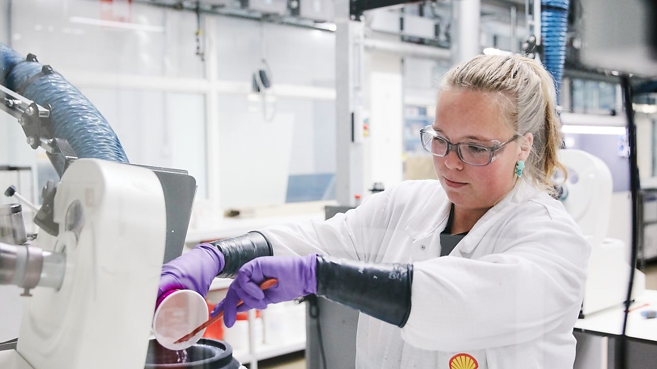 How Shell Catalysts & Technologies helps waste-to-energy plants design ...