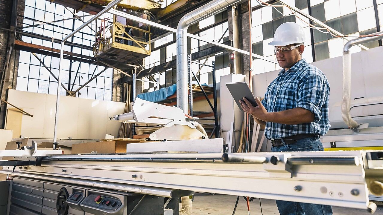 Shell Commercial Fuels in Manufacturing and Power | Shell Global