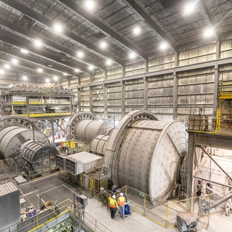 Shell Open Gear Grease for Mining and Cement | Shell Global