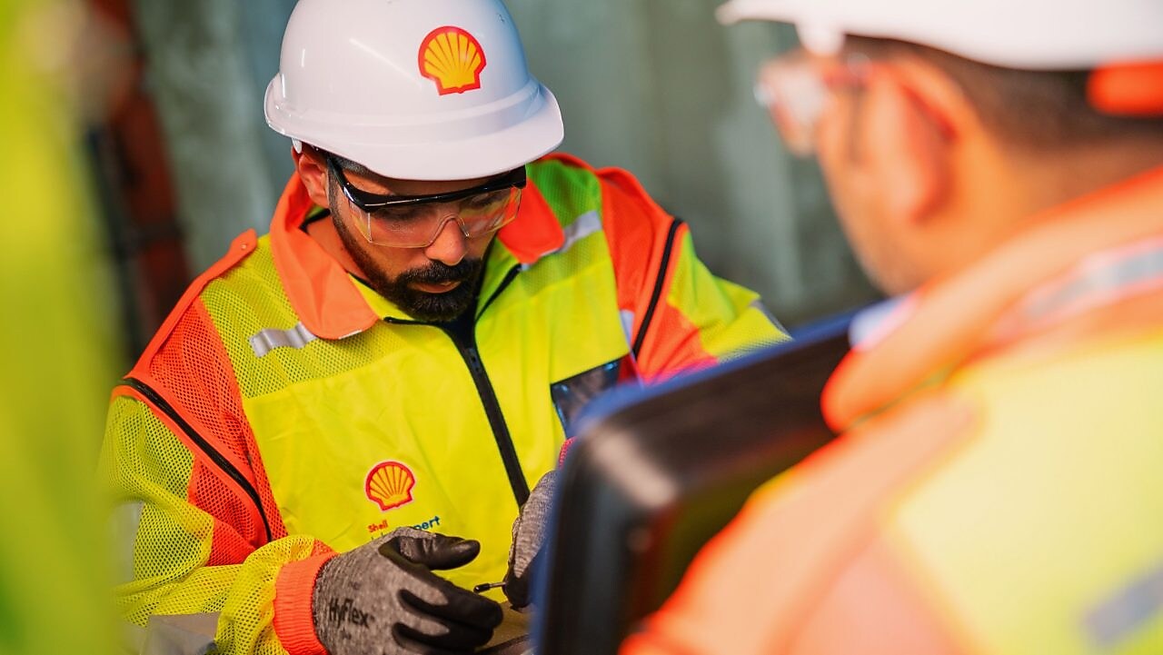 Products and Services | Lubricants for Robotics | Shell Global