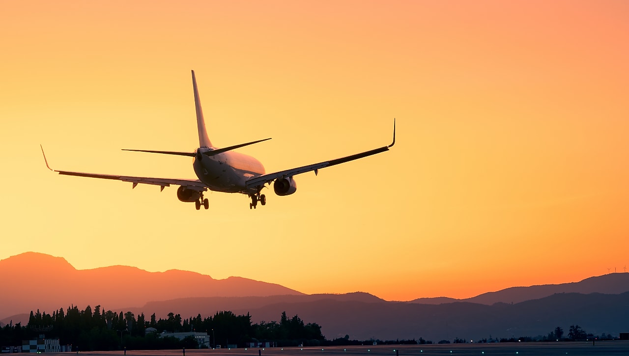 Breaking down SAF’s potential for net-zero aviation | Shell Global