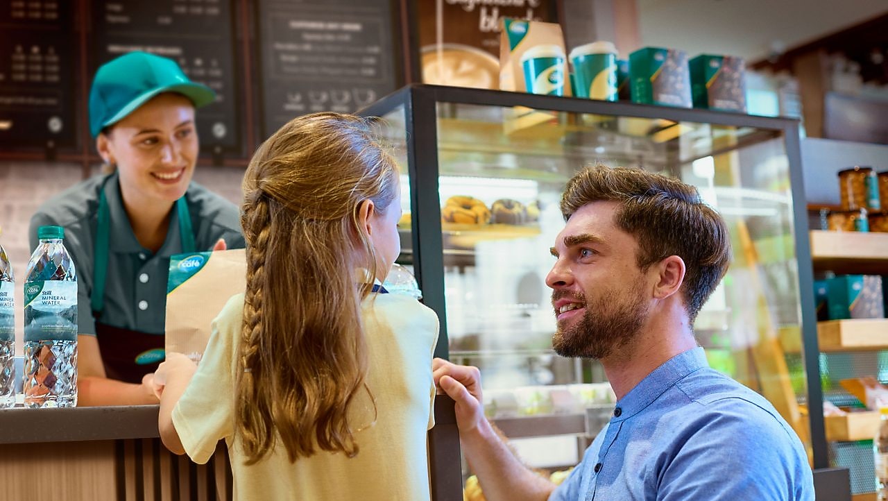 Sustainability at our service stations | Shell Global