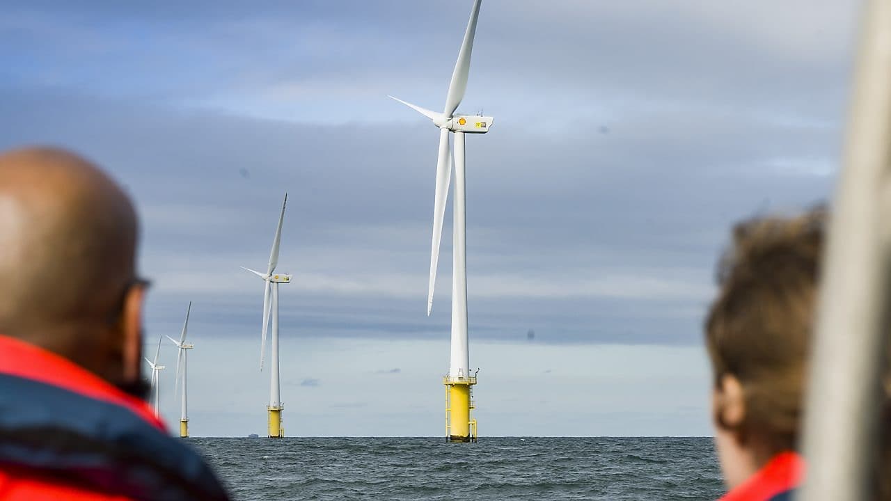 Shell partners with Simply Blue Energy to develop Emerald Floating wind ...
